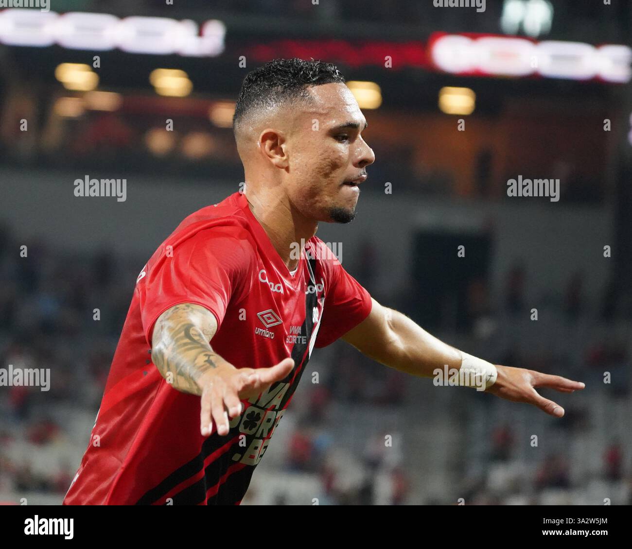 Curitiba, Brazil. 13th Mar, 2025. Luiz Fenando during Athletico and ...