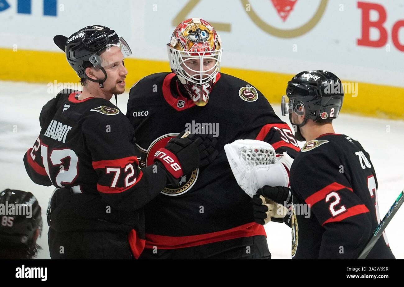 Ottawa Senators defenseman Thomas Chabot (72), goaltender Linus Ullmark ...