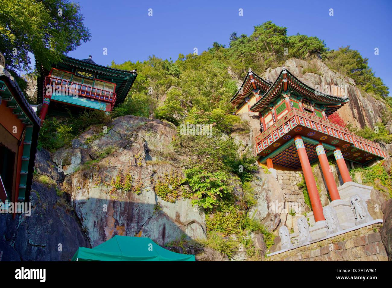 Yaksa jeon hall hi-res stock photography and images - Alamy