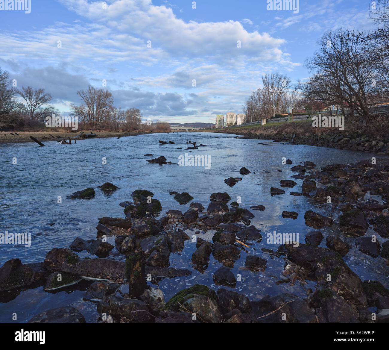 Nizka uroven vody hi-res stock photography and images - Alamy