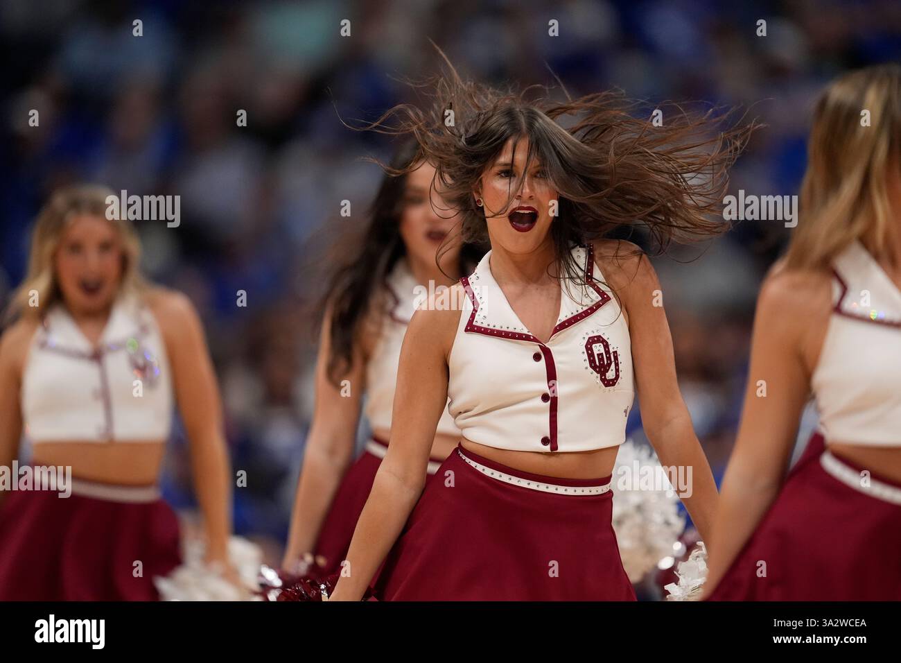 Oklahoma cheerleaders perform during the first half of an NCAA college ...
