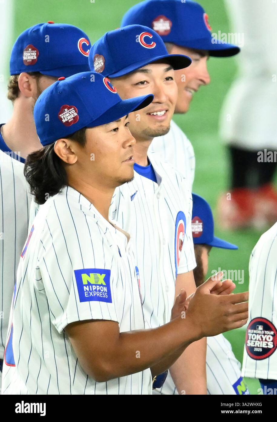 Chicago Cubs players take part in official practice at Tokyo Dome in ...