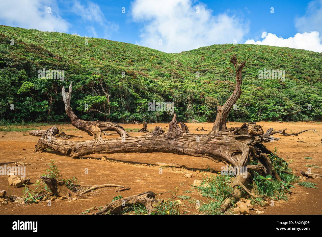 Scenery of Heavenly Pond, aka Datienchih or Duwawa, in Taitung, Taiwan ...