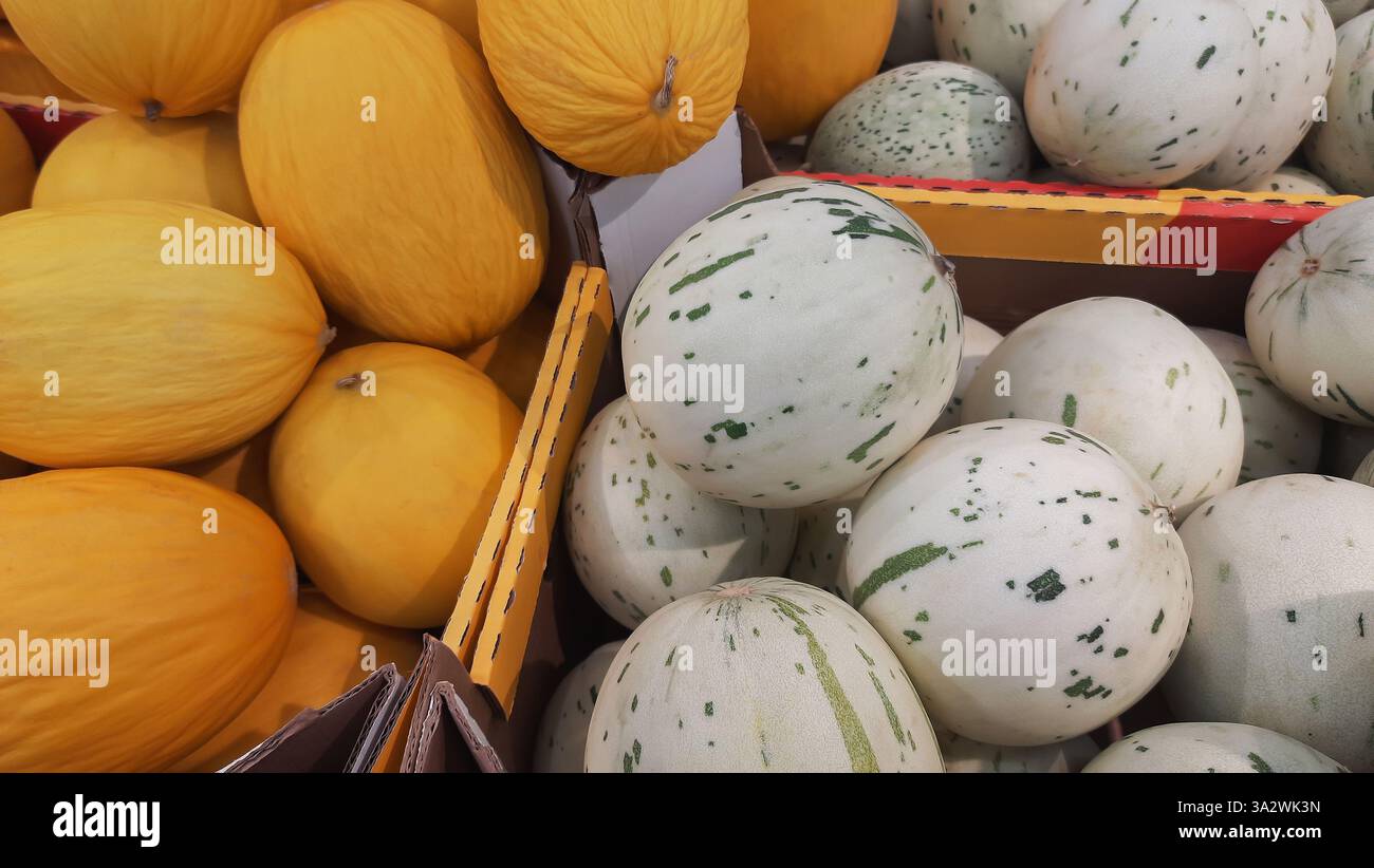 Pile fresh melons in supermarket hi-res stock photography and images ...