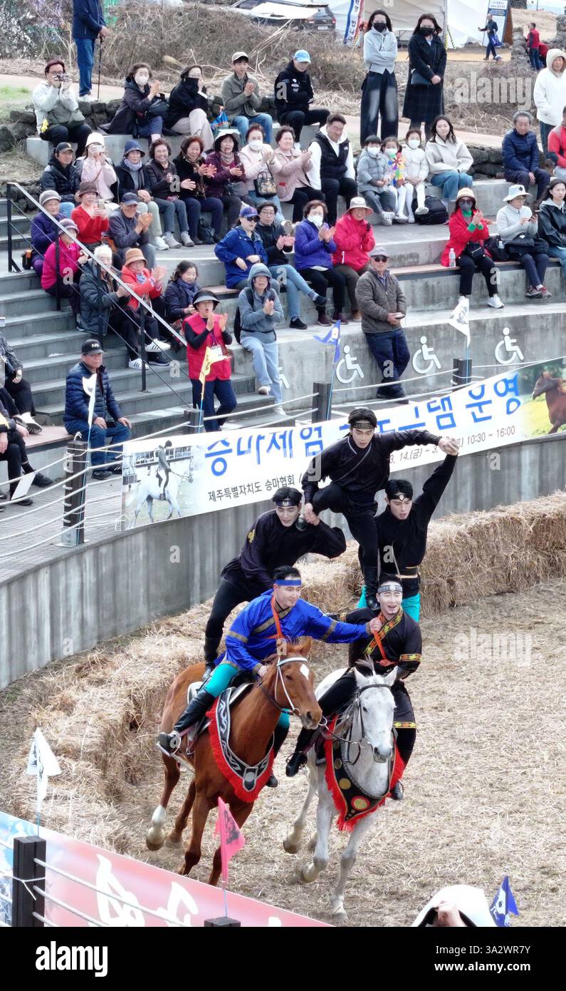 14th Mar, 2025. Jeju Fire Festival Circus performers do acrobatics on ...