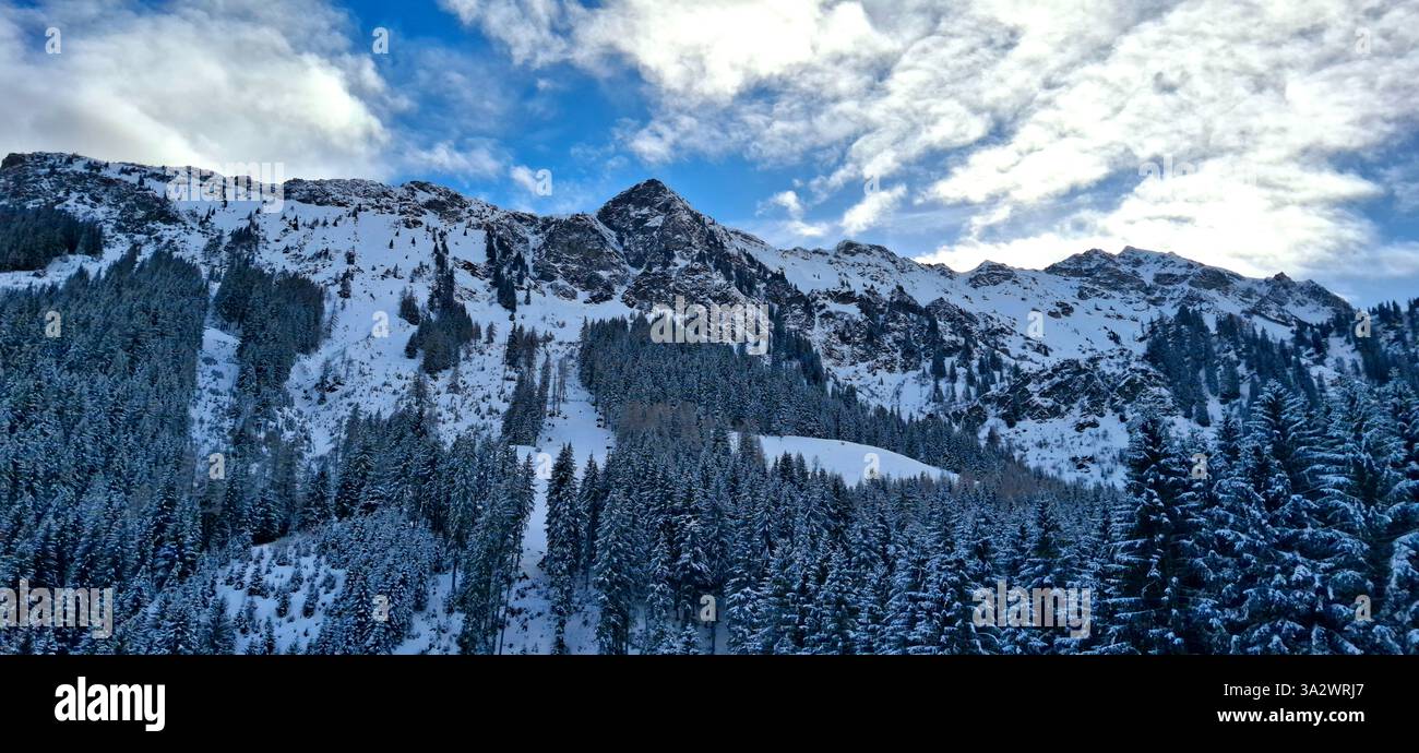 A walk through snowy winter nature in the Austrian Alps Stock Photo - Alamy