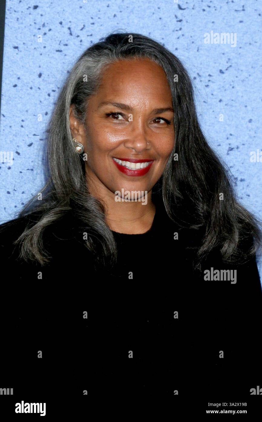 Mara Brock Akil at arrivals for NUMBER ONE ON THE CALL SHEET Premiere ...