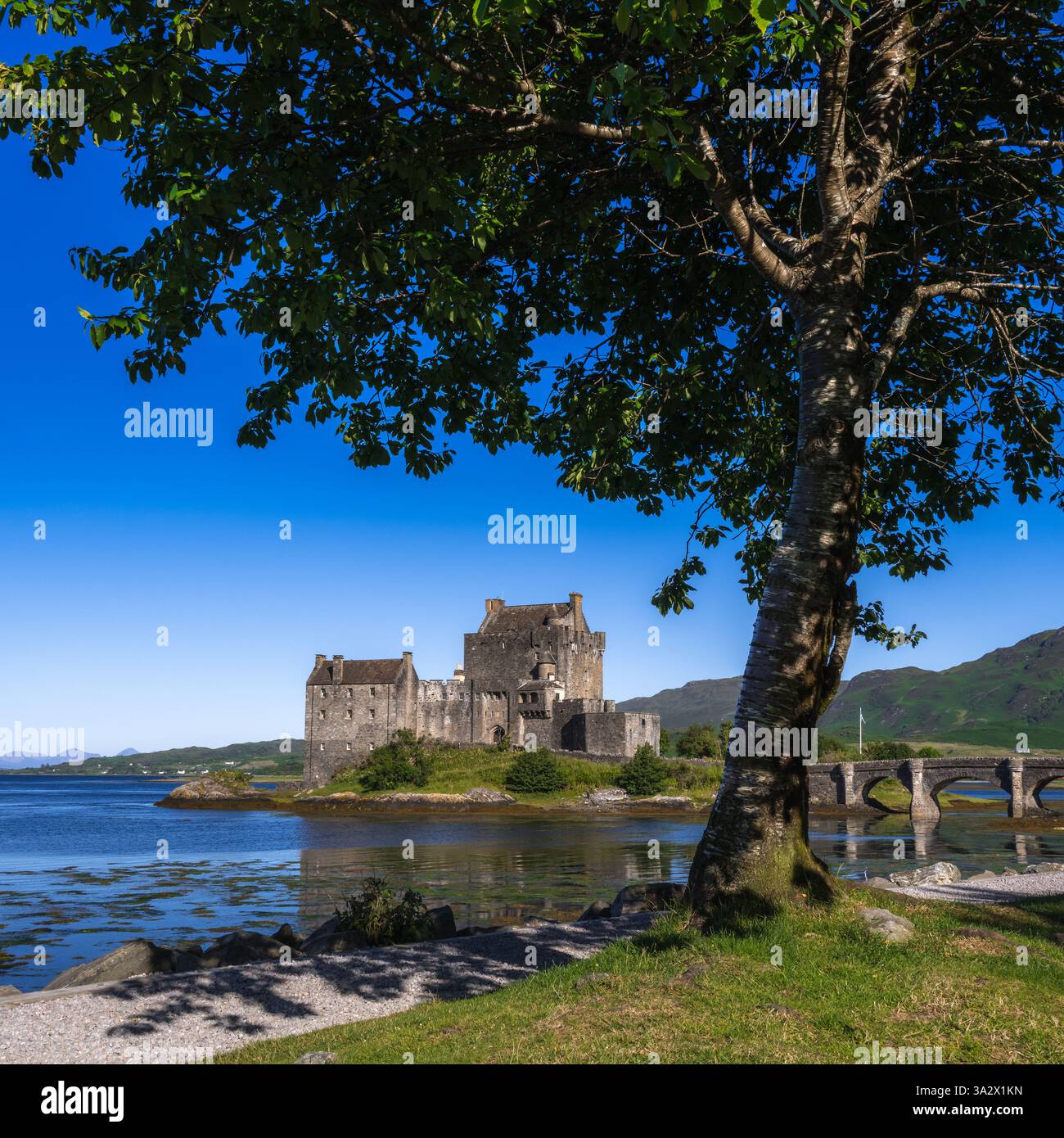 Stunning view at Eilean Donan Castle during sunshine, Scotland Stock ...