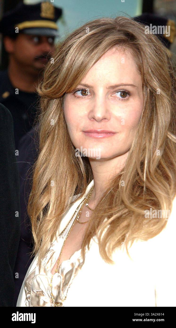Feb. 16, 2002 - K45296AR.NEW YORK FILM FESTIVAL PREMIERE OF '' THE ...