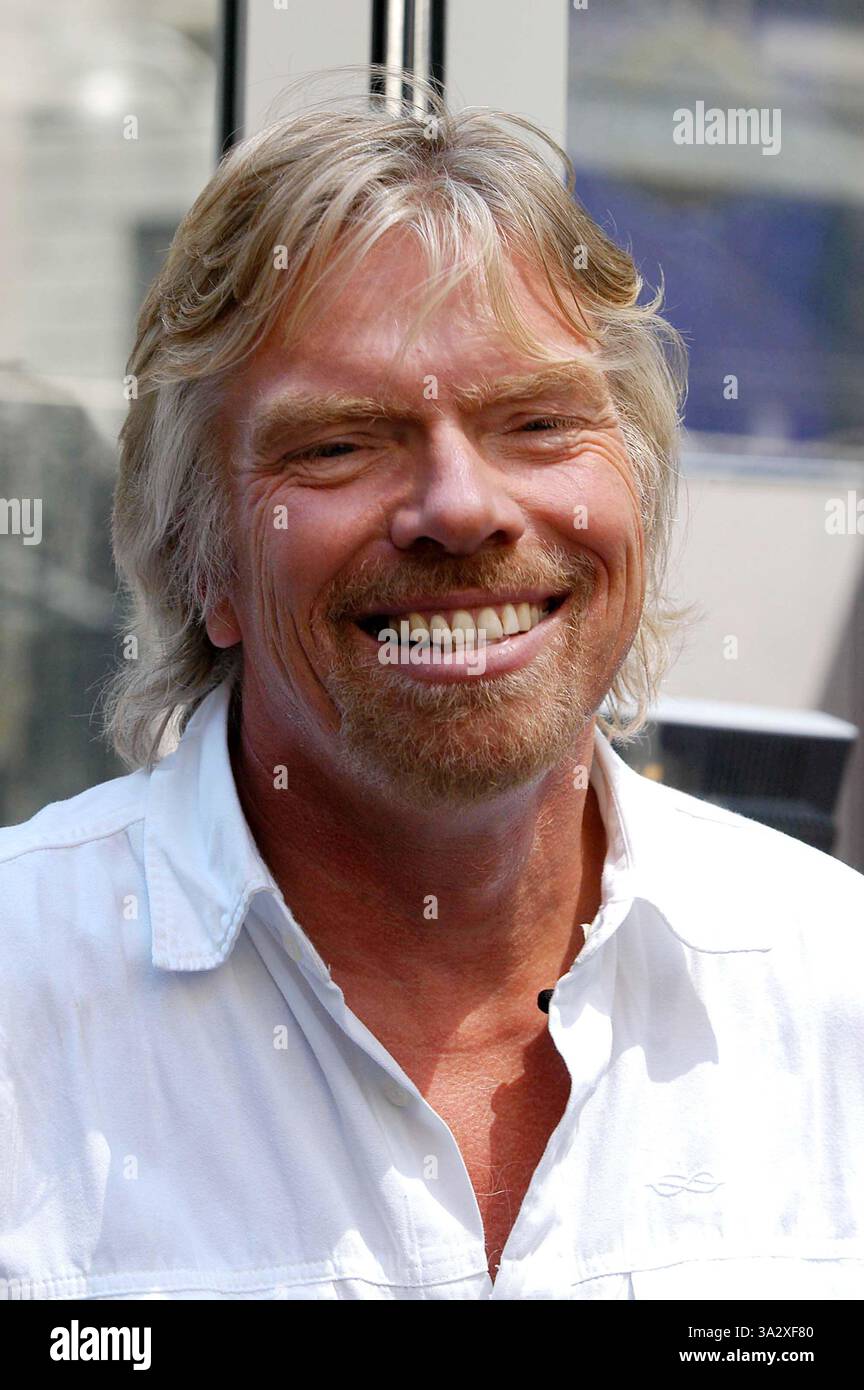 May 9, 2002 - K43907AR.YAHOO! SEARCH MARKETING AND SIR RICHARD BRANSON INTRODUCE ''STAIRCYCLE ...