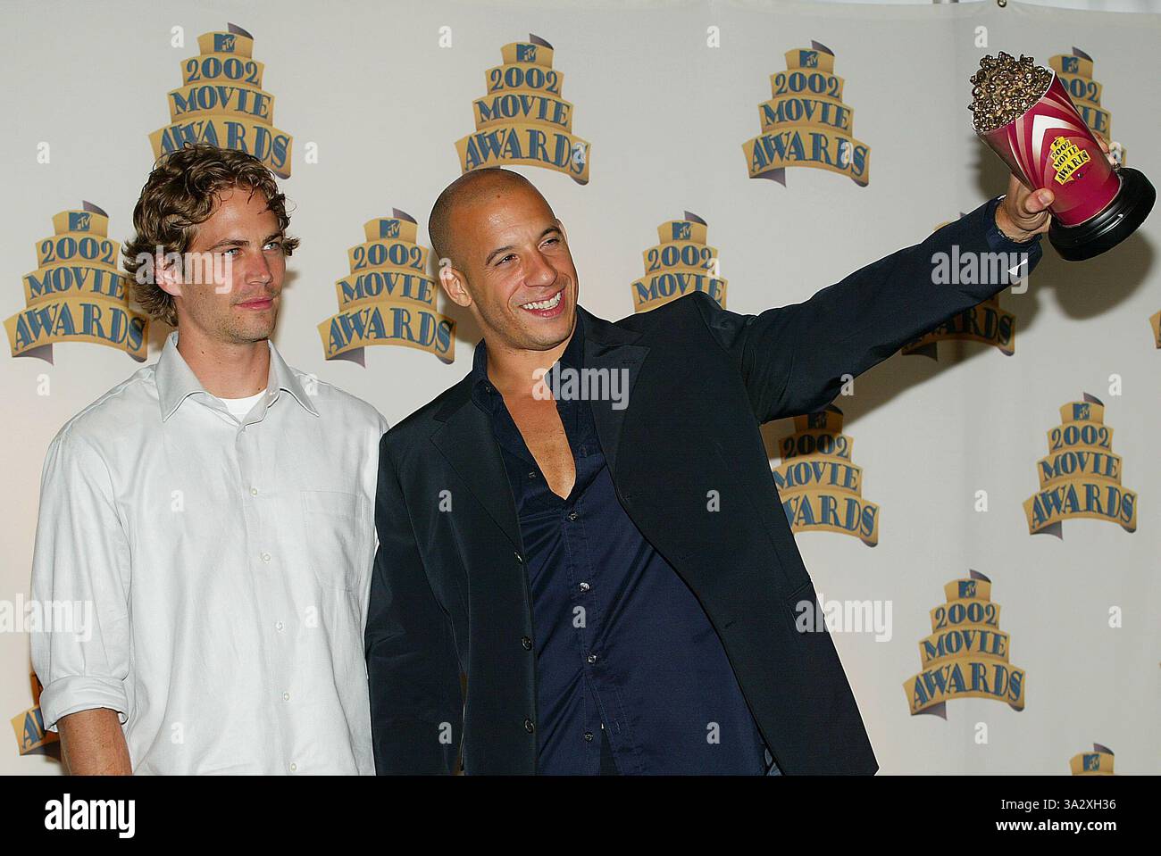June 1, 2002 - Los Angeles, CALIFORNIA - 2002 MTV MOVIE AWARDS.AT THE ...