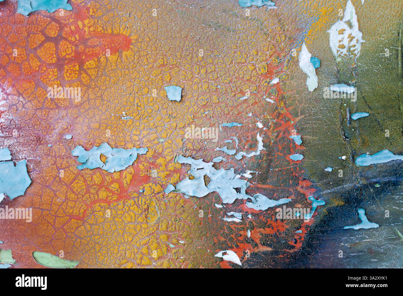Flaking paintwork hi-res stock photography and images - Alamy
