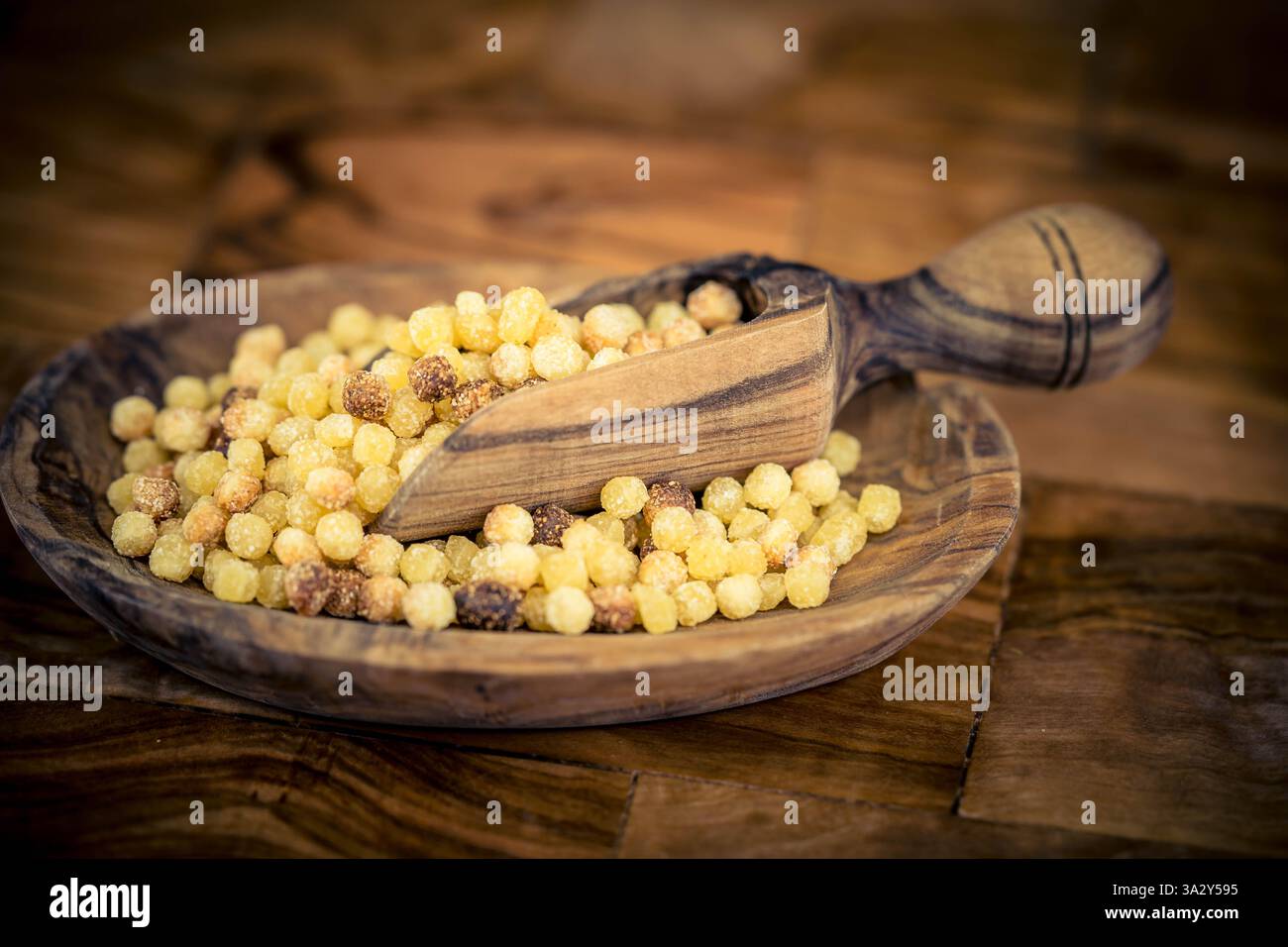 Fregola Sarda special pasta from Sardinia Stock Photo - Alamy