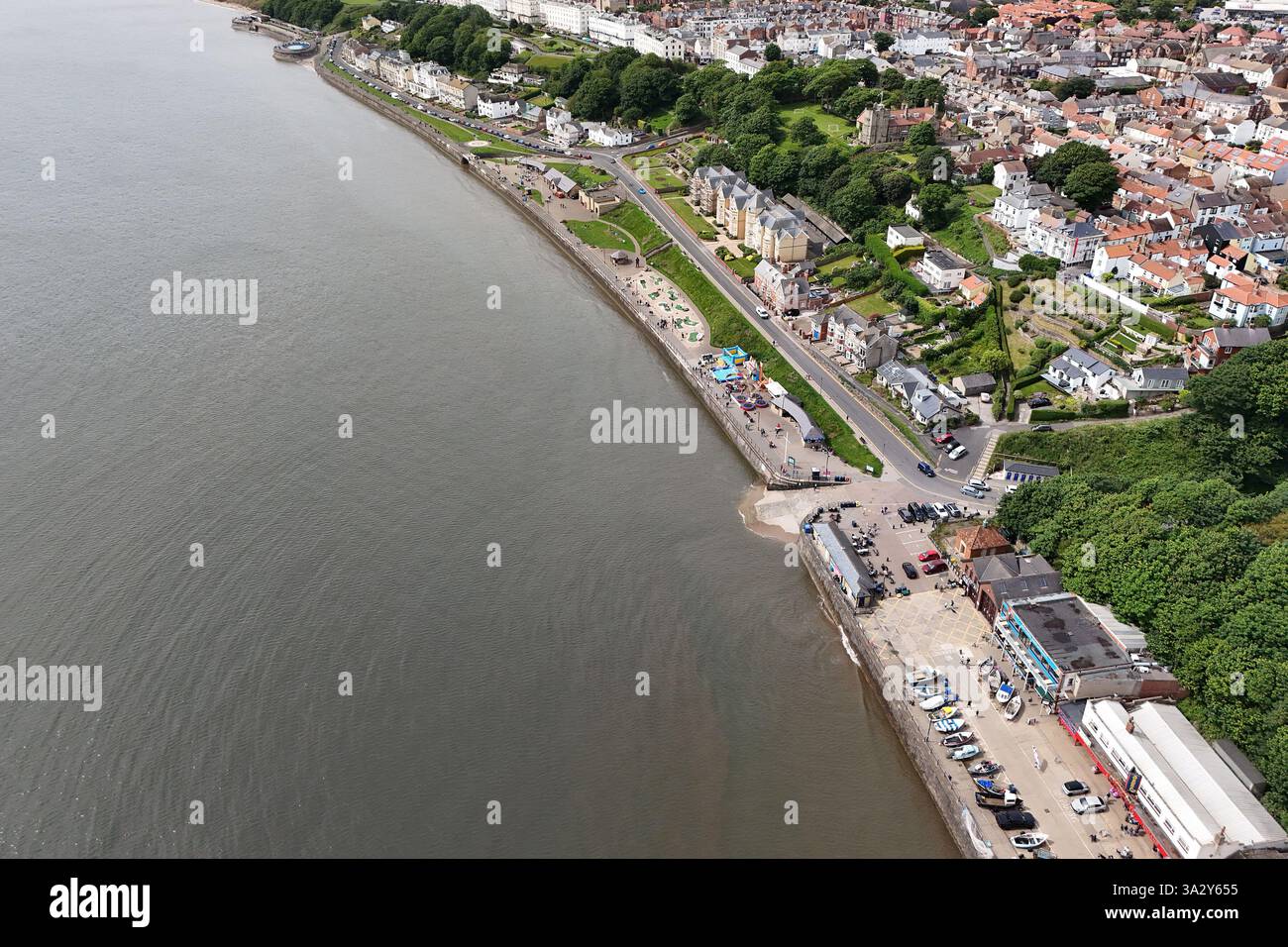 British seaside, Filey bay, north yorkshire Stock Photo - Alamy