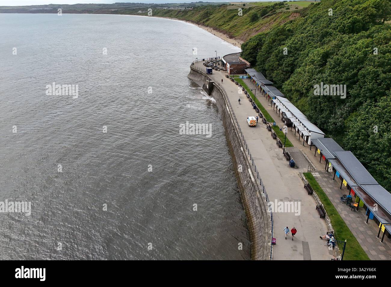 British seaside, Filey bay, north yorkshire Stock Photo - Alamy