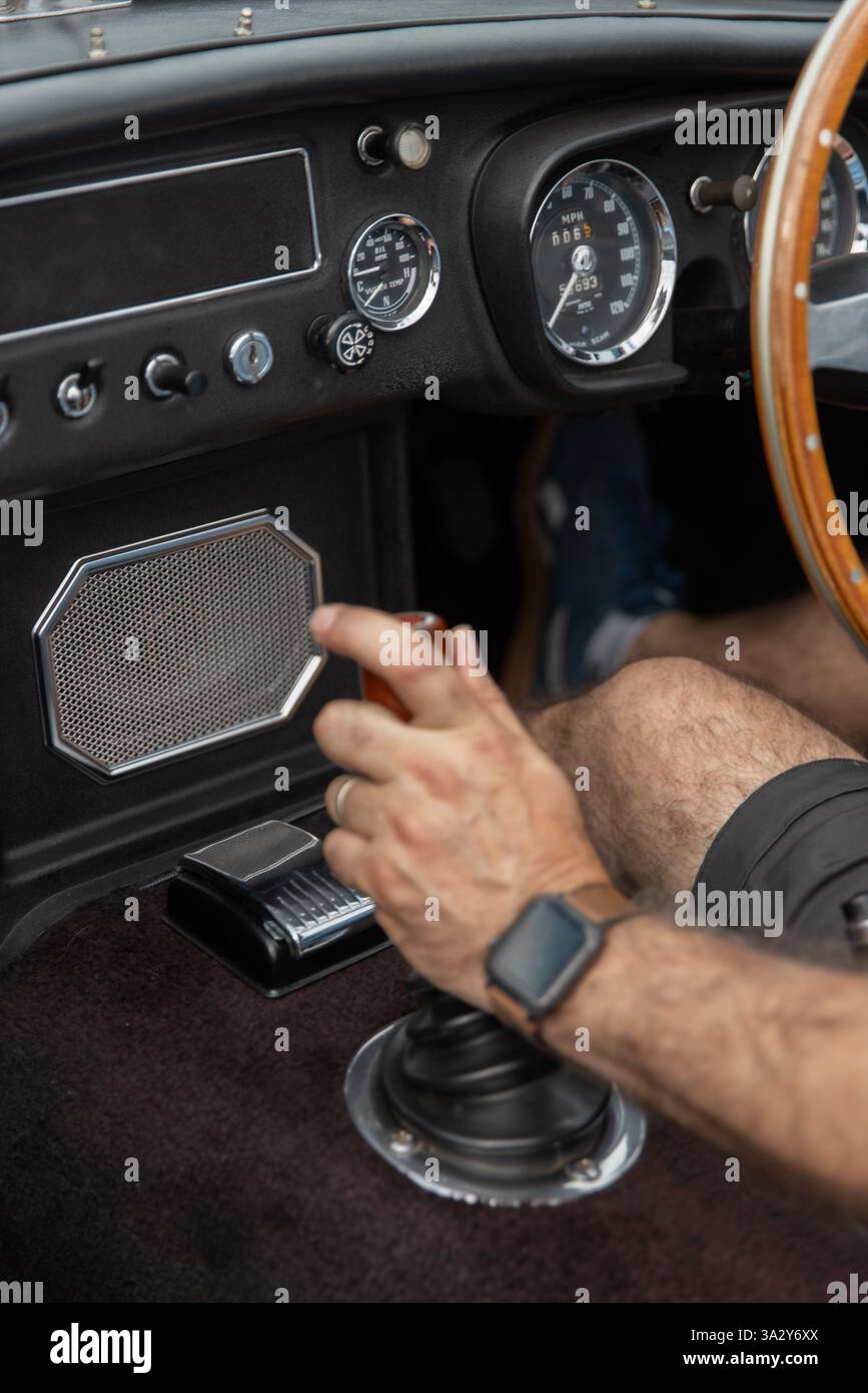 Hand gripping gear shift hi-res stock photography and images - Alamy
