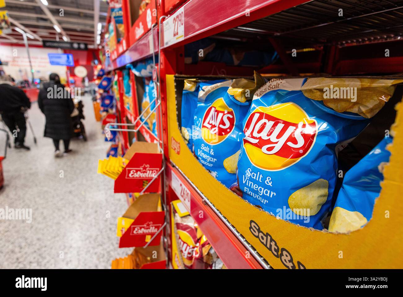 Frito lay logo hi-res stock photography and images - Alamy