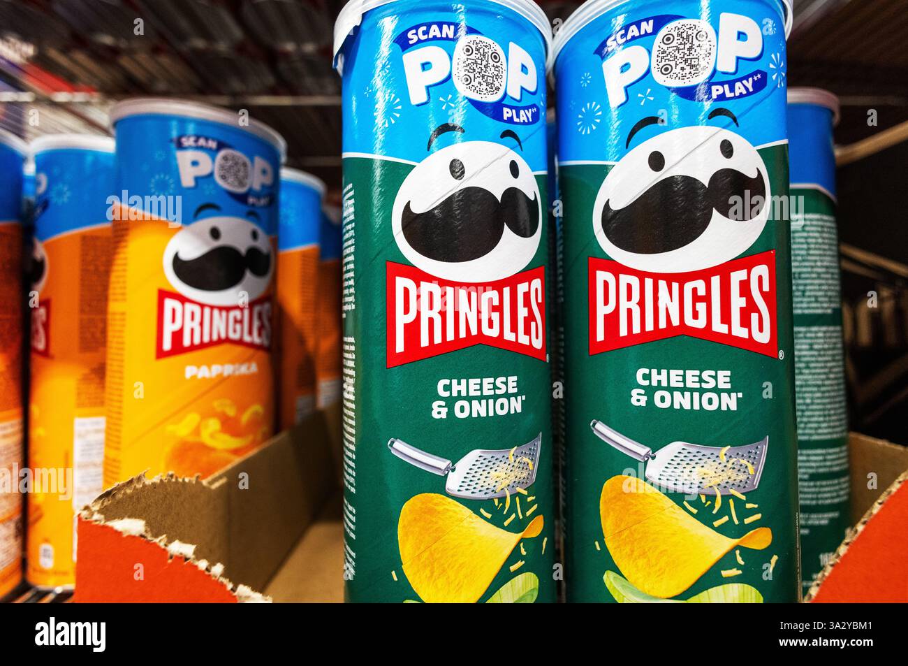 Signs and symbols, American brands, Pringles potato-based chips owned ...