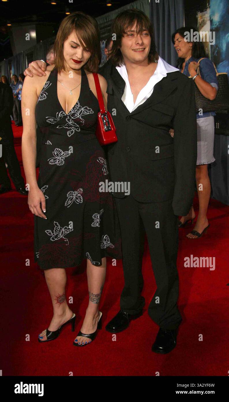 Eddie furlong hi-res stock photography and images - Alamy