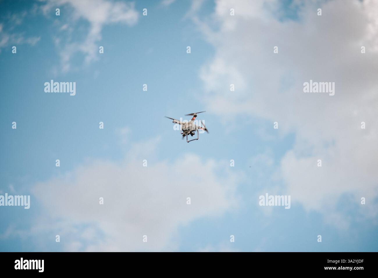 Videography drone hi-res stock photography and images - Alamy