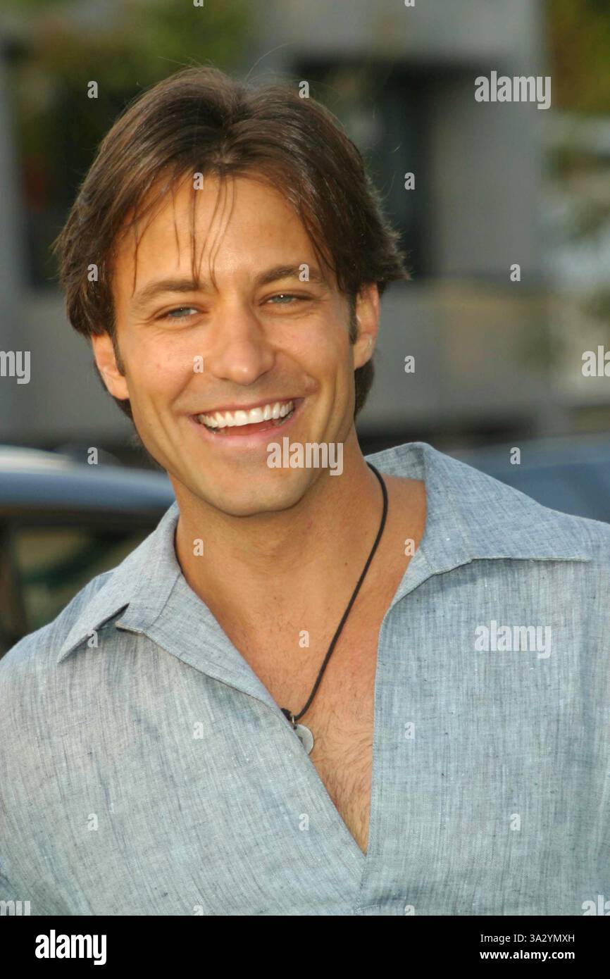 May 5, 2003 - Sherman Oaks, CA, USA - TY TREADWAY..LISA RINNA OPENS HER ...