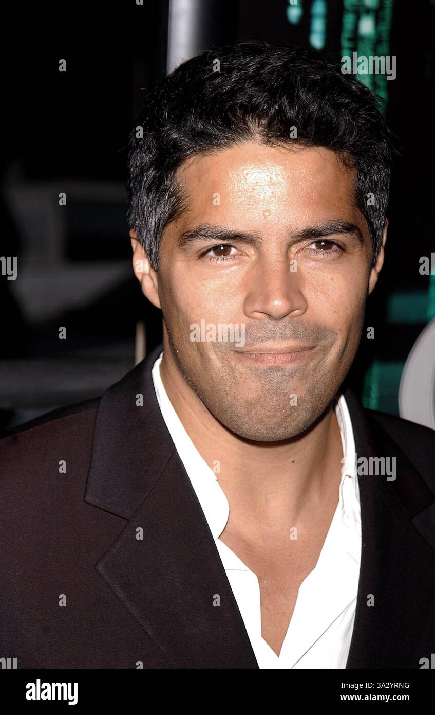 May 13, 2003 - K30642AR SD0513.''MATRIX RELOADED'' PREMIERE.ZIEGFELD ...