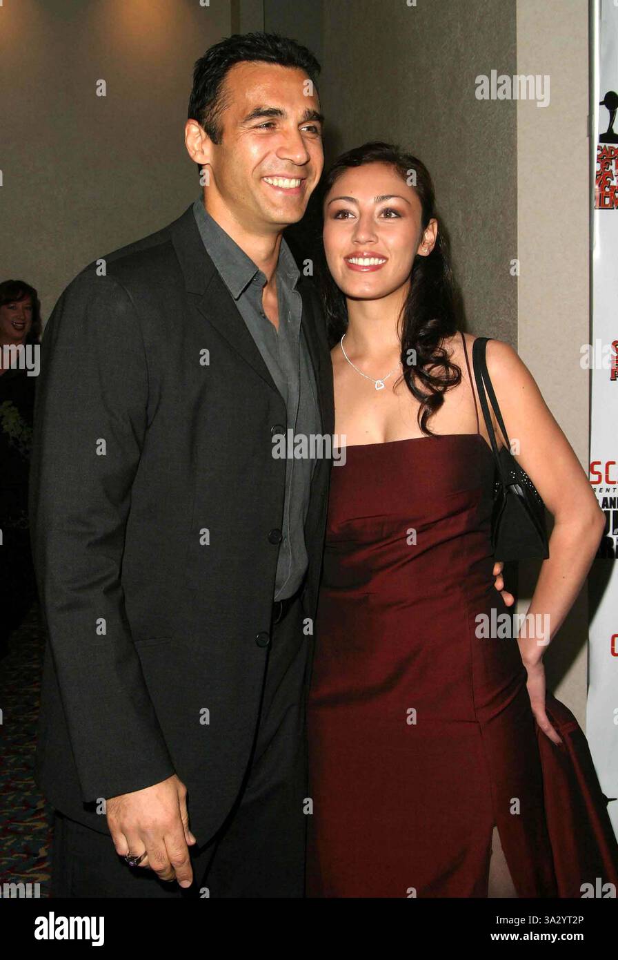 Adrian paul and alexandra paul hi-res stock photography and images - Alamy