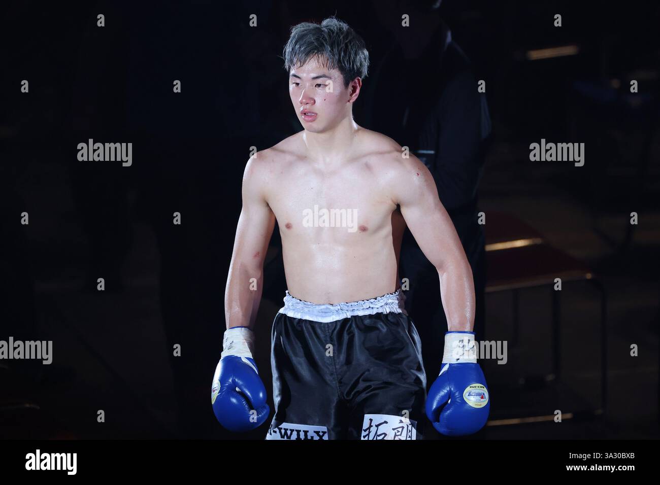 Tokyo, Japan. 13th Mar, 2025. Naoki Matsumura Boxing : 4R Welter weight ...