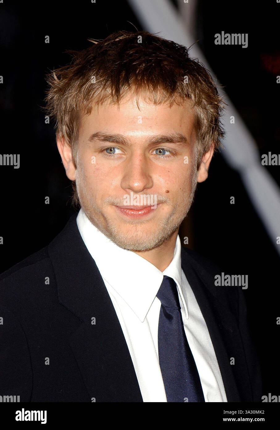 Dec. 7, 2003 - Westwood, CALIFORNIA, UNITED STATES - K34289FB.COLD ...