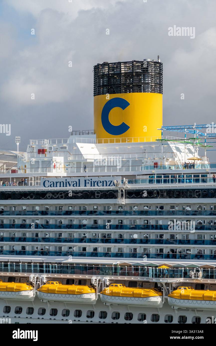 Carnival Cruise Lines Carnival Firenze Cruise Ship Funnel Smokestack ...