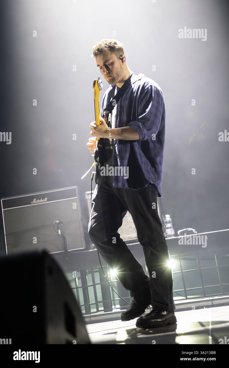 Bergamo Italy. 13th mar 2025. The English singer-songwriter SAM FENDER ...