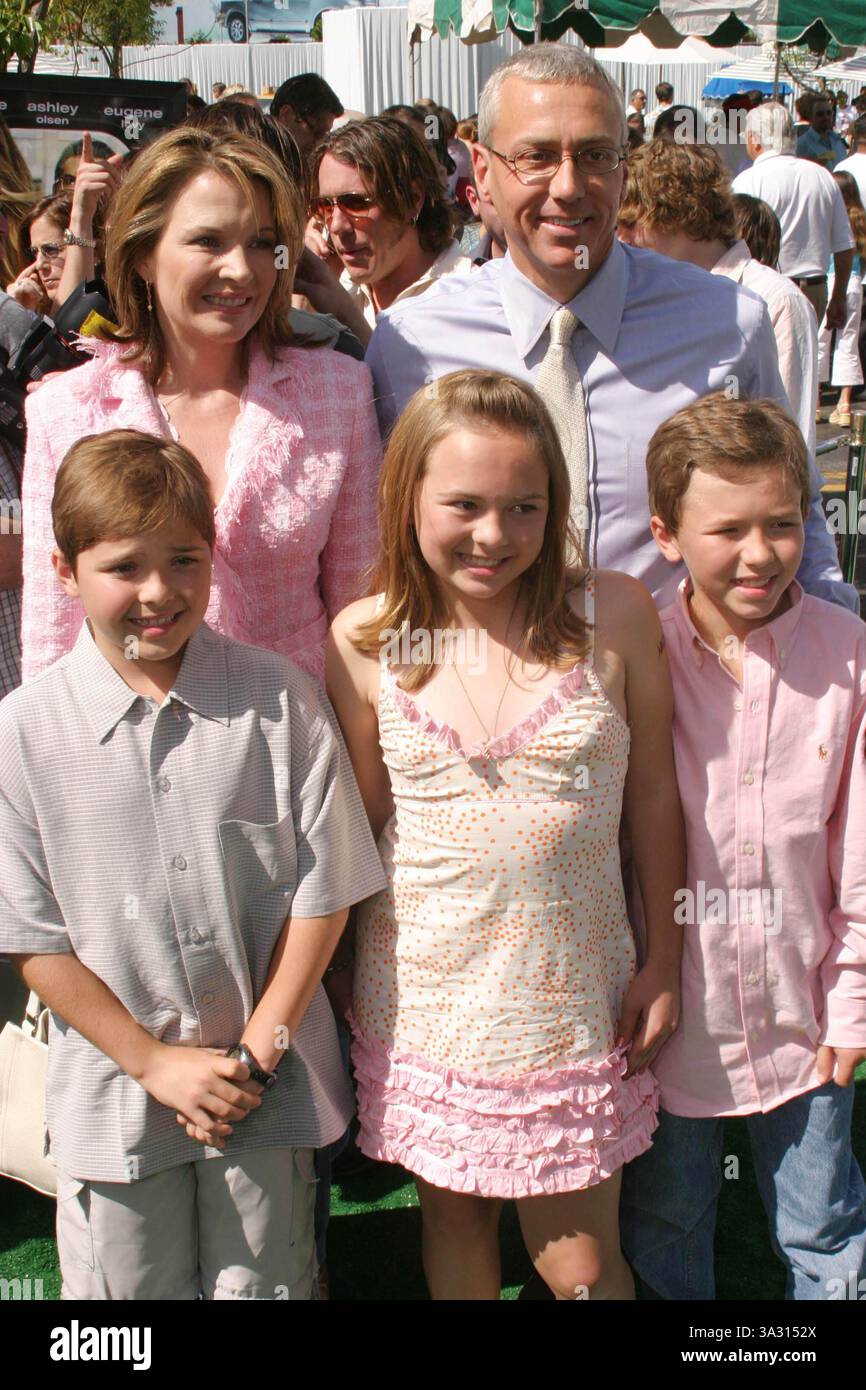 May 1, 2004 - Hollywood, CALIFORNIA, USA - DR DREW PINSKY WITH HIS WIFE ...