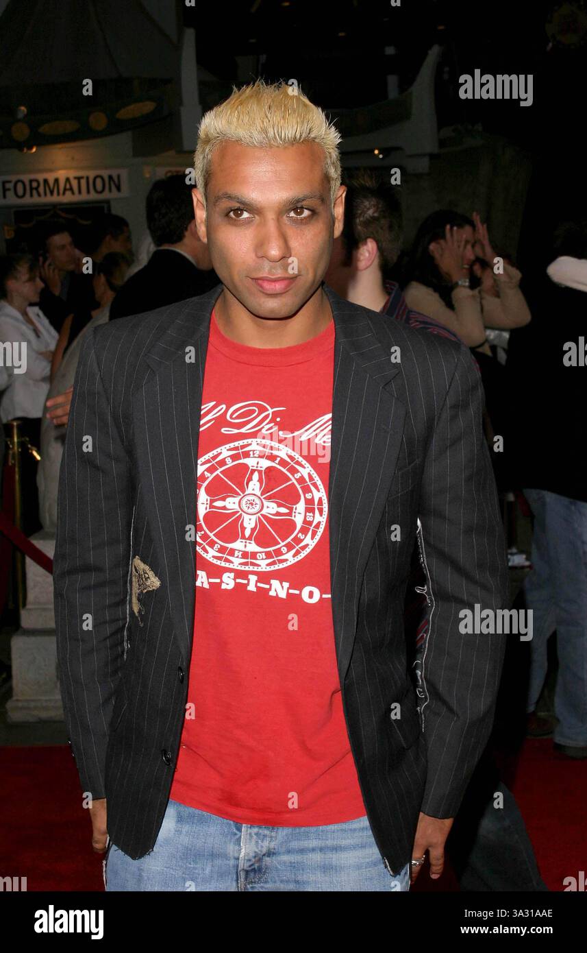 June 28, 2004 - Hollywood, CALIFORNIA, USA - TONY KANAL -..ANCHORMAN ...