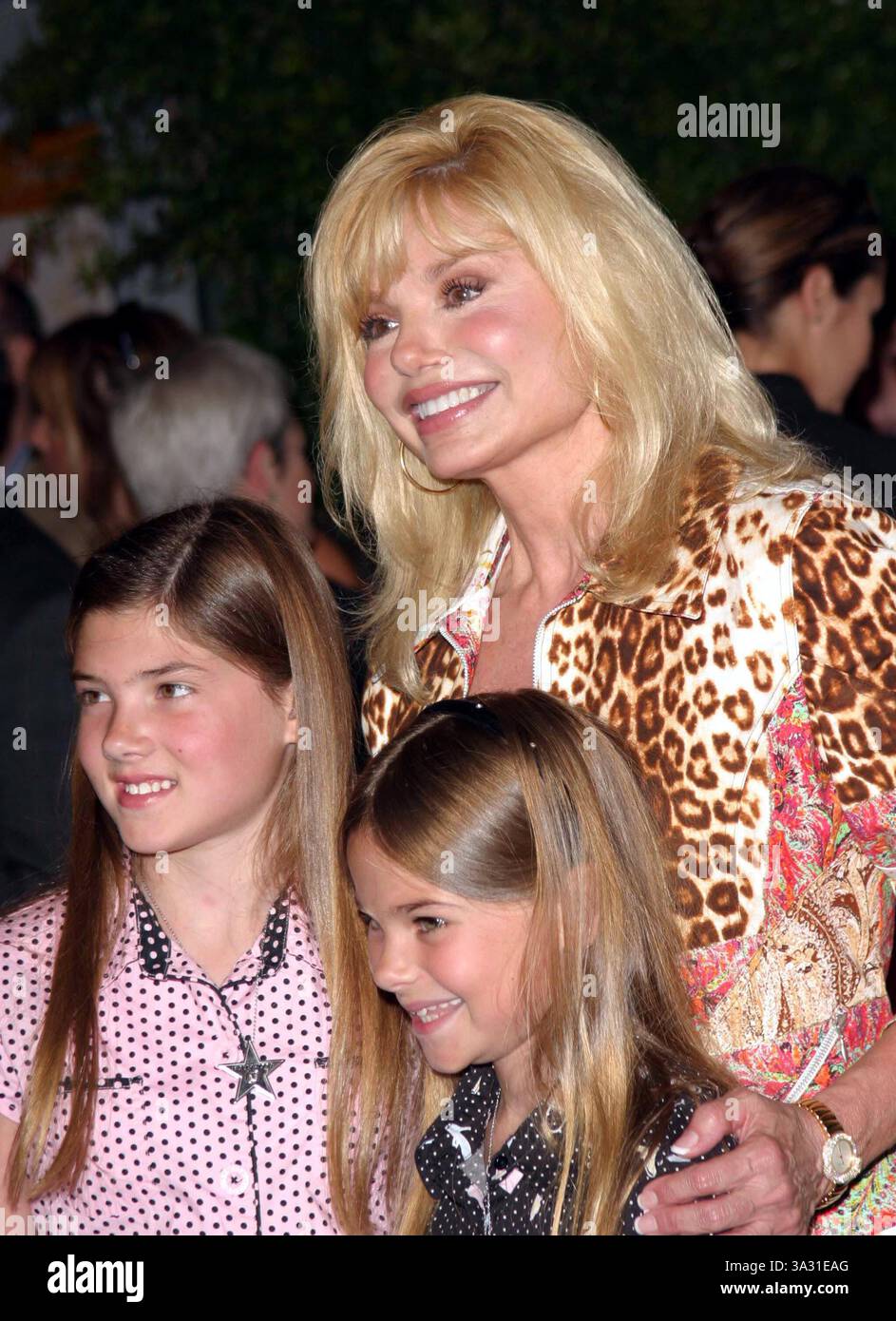 Aug. 12, 2004 - Hollywood, CALIFORNIA, USA - LONI ANDERSON AND GUESTS ...