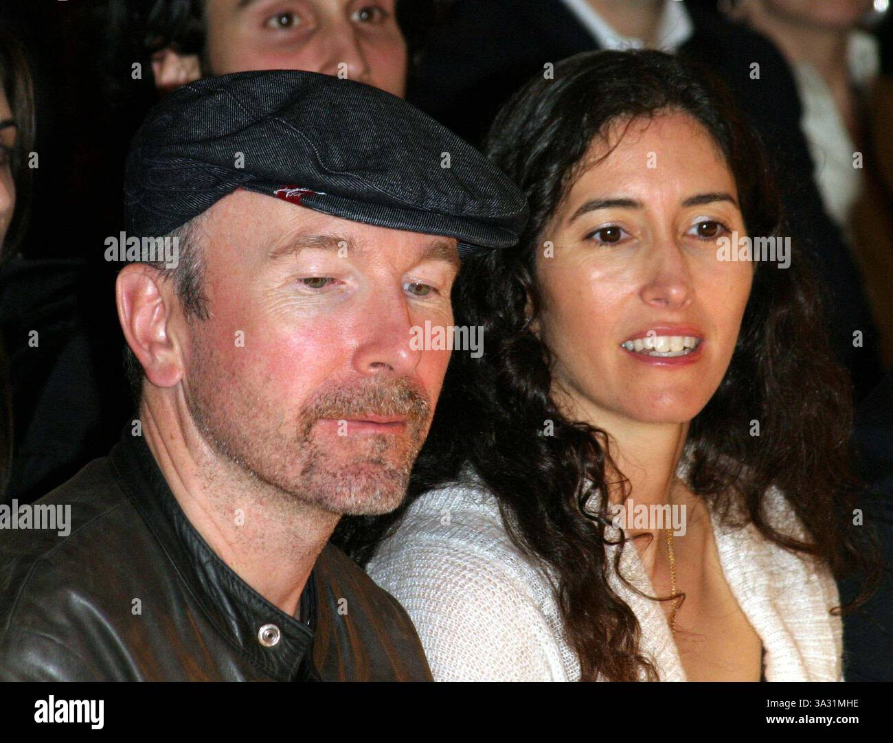 Oct. 28, 2004 - Los Angeles, CALIFORNIA, USA - THE EDGE (U2) AND WIFE ...