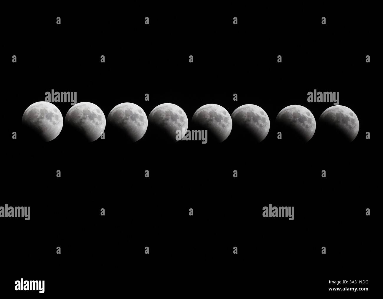 Toronto, Canada. 14th Mar, 2025. This multiple-exposure photo shows the ...