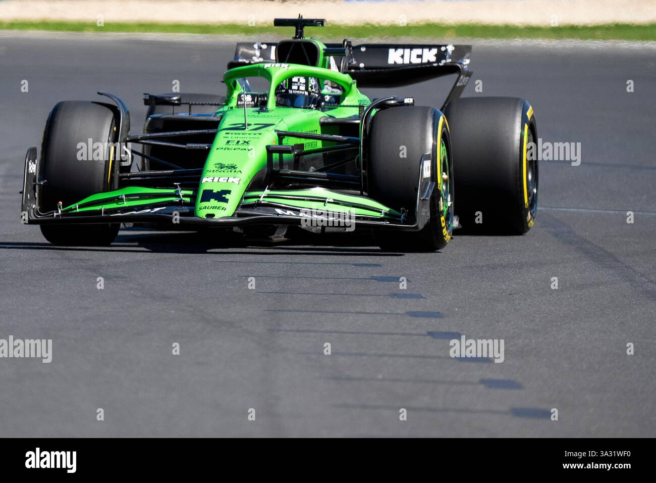 NICO HULKENBERG (GER) of Kick Sauber #27 during the FORMULA 1 LOUIS VUITTON AUSTRALIAN GRAND ...
