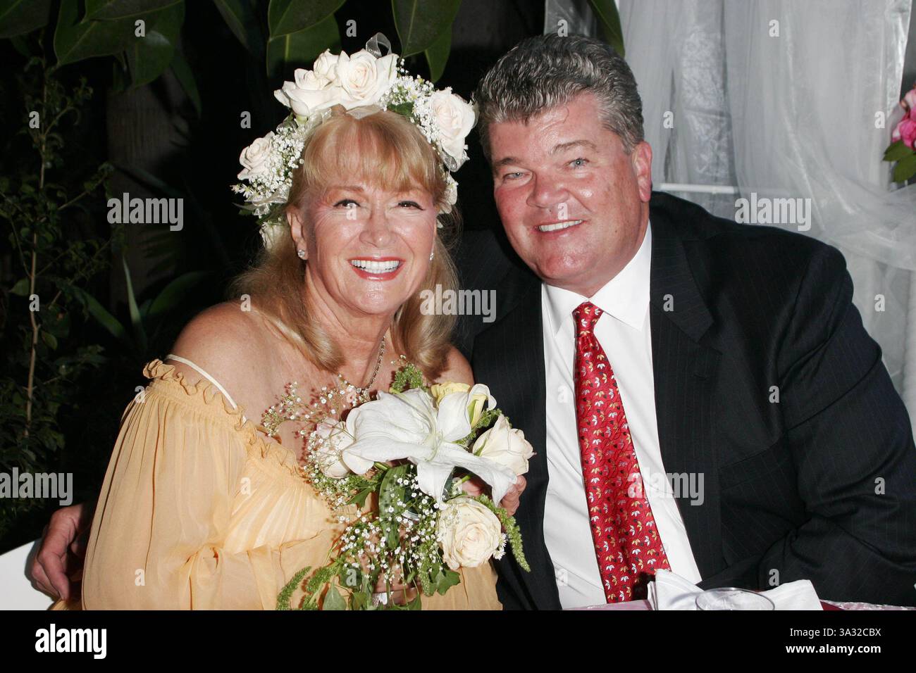 Aug. 13, 2005 - Los Angeles, CALIFORNIA, USA - DIANE LADD AND HUSBAND ...