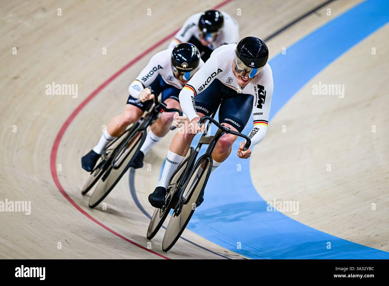 Schroter nik hi-res stock photography and images - Alamy