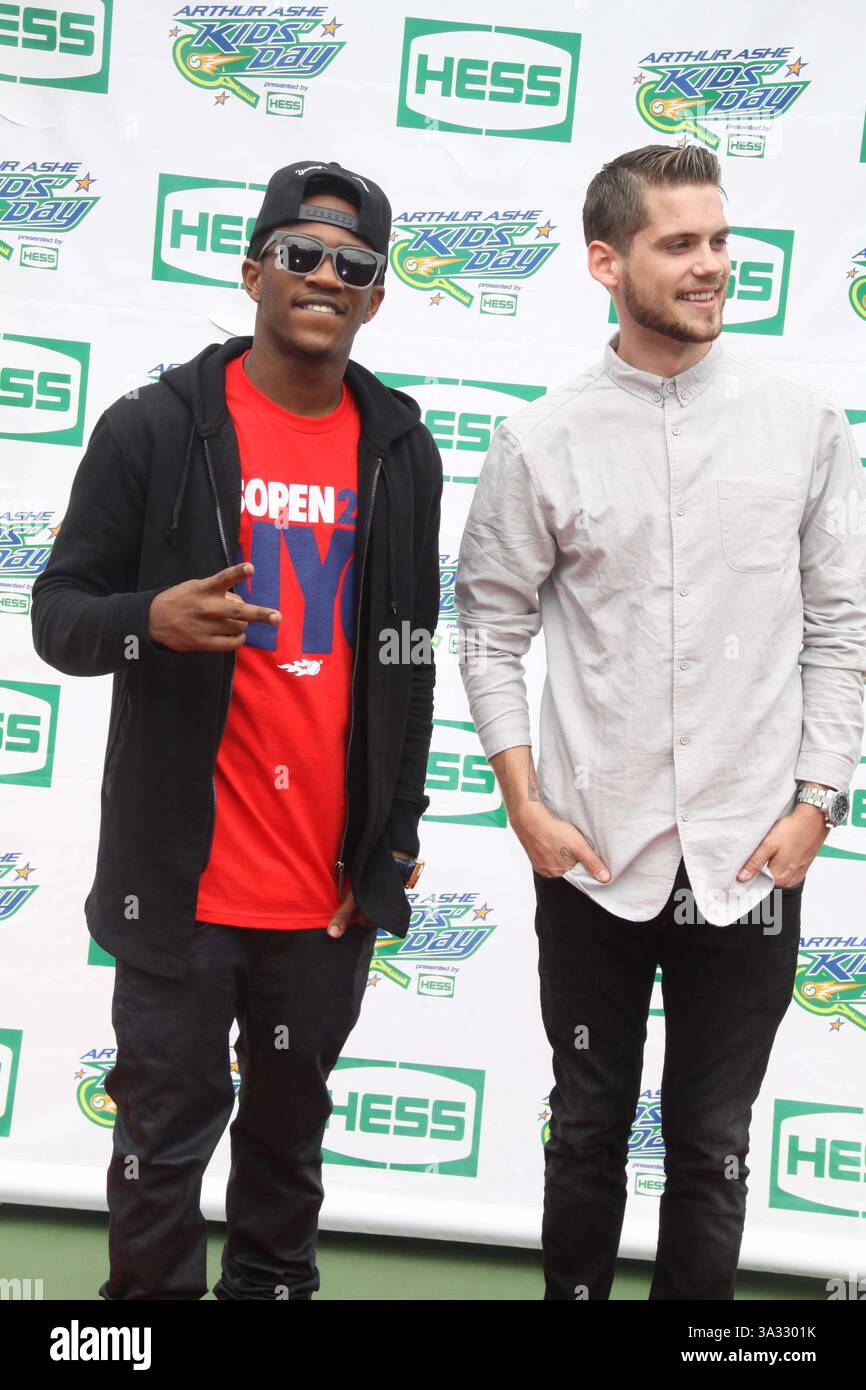 John oller hi-res stock photography and images - Alamy