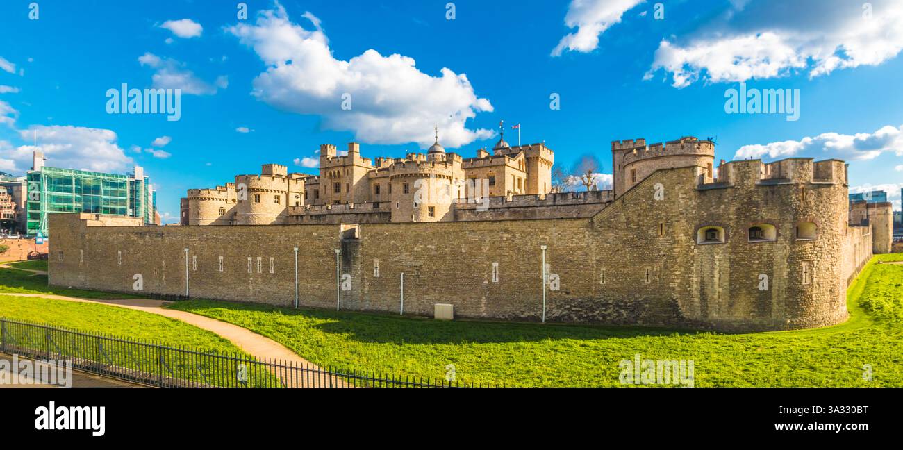 Large panorama of the north side of the Tower of London's outer curtain ...