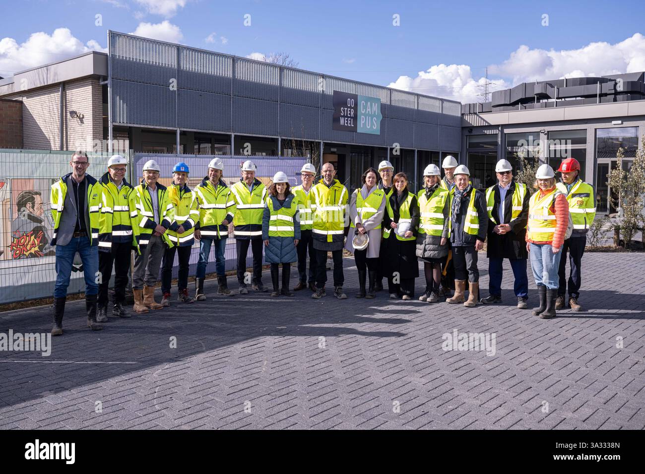 Antwerp, Belgium. 14th Mar, 2025. Group picture taken during a visit to ...