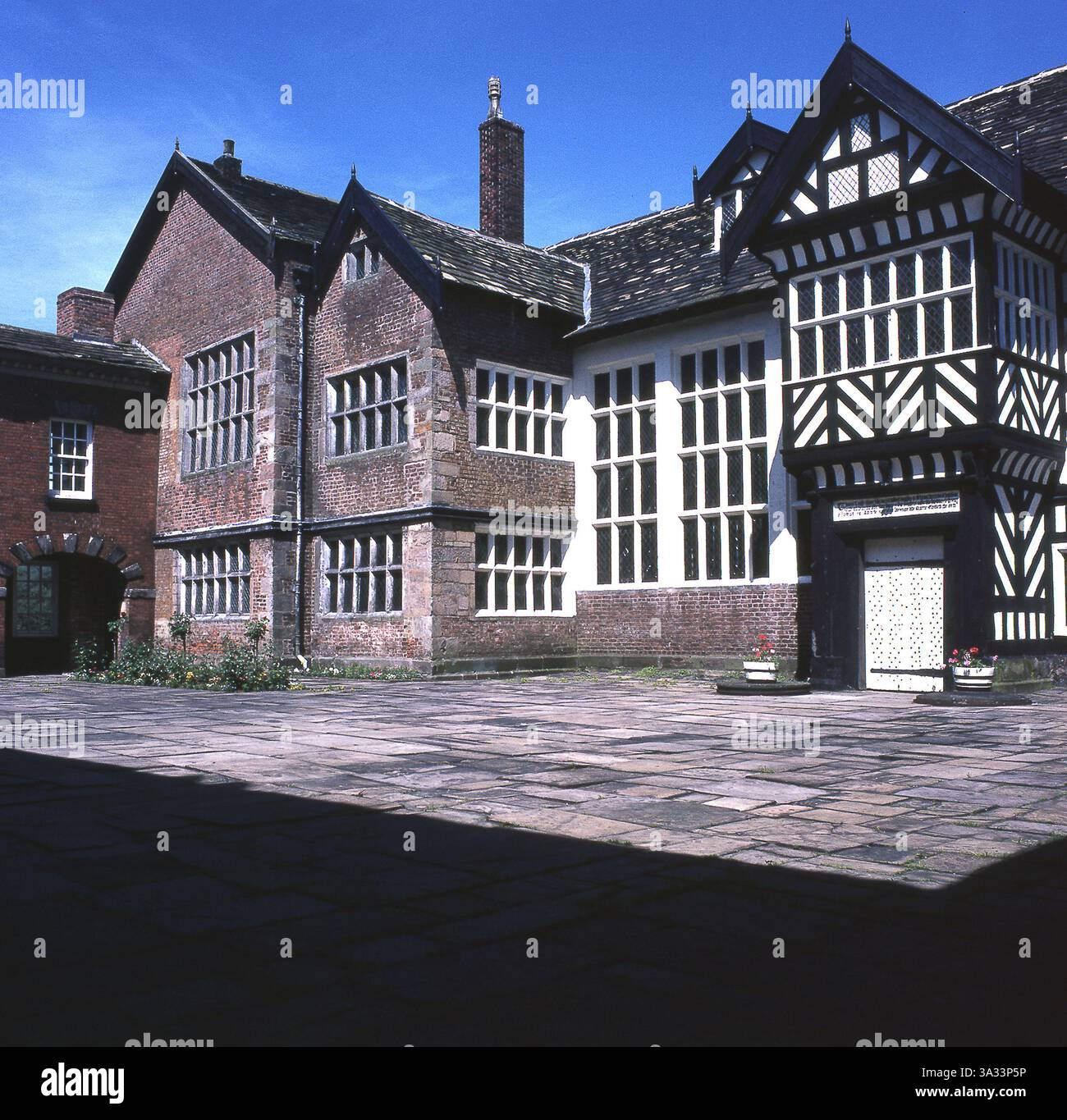 Adlington hall hi-res stock photography and images - Alamy