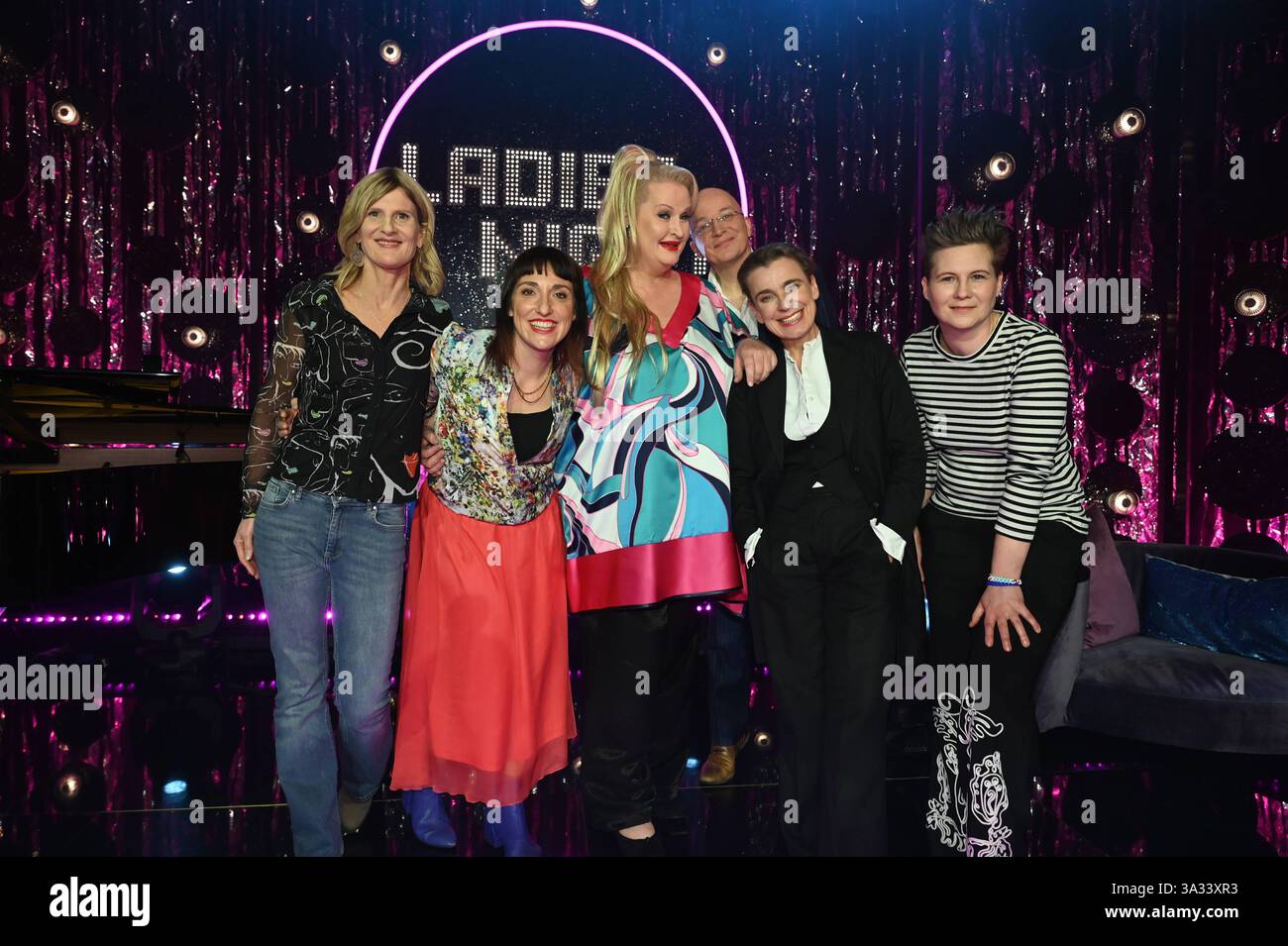 Vera Deckers, l-r, Christl Sittenauer, Daphne de Luxe, Tina Teubner ...