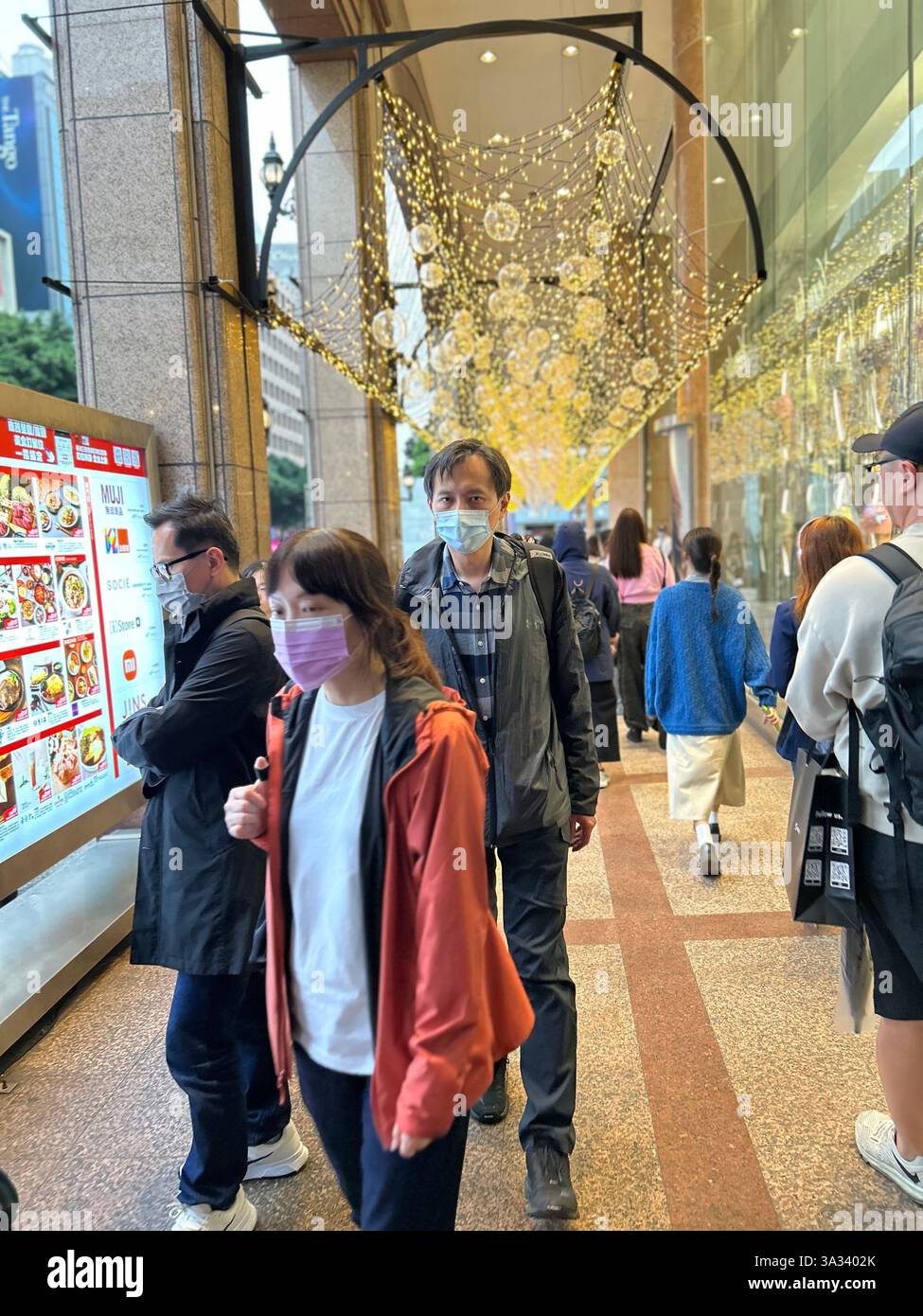 Taipei, Taiwan, Crowd People, Walking, Shopping, Taiwanese Department ...