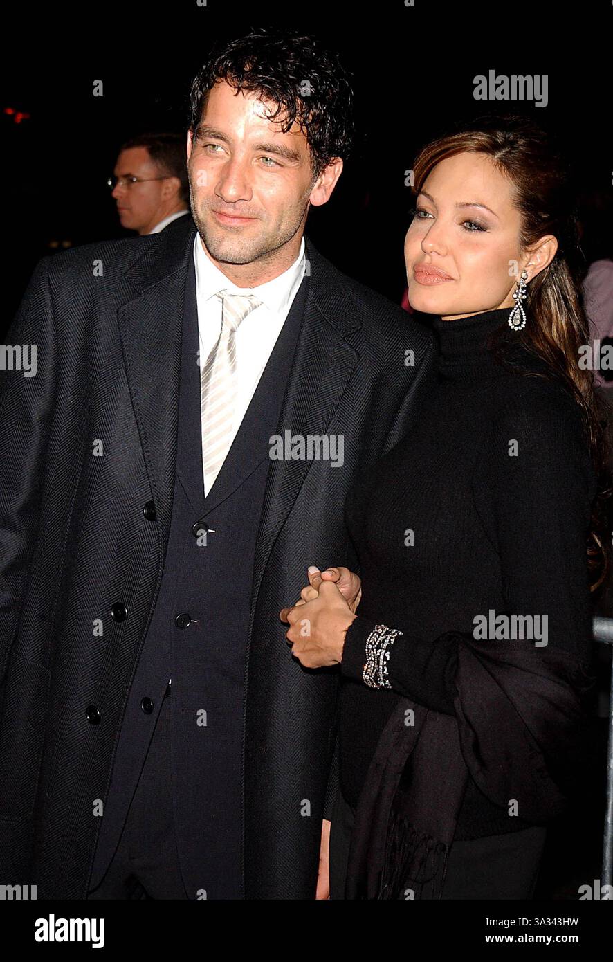 Oct. 20, 2003 - K33604AR.WORLD PREMIERE OF BEYOND BORDERS TO BENEFIT ...