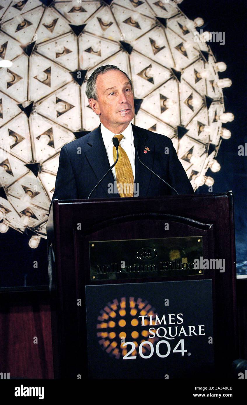 Dec. 18, 2003 - K34691AR.MAYOR MICHAEL BLOOMBERG ANNOUNCES THE VIP ...