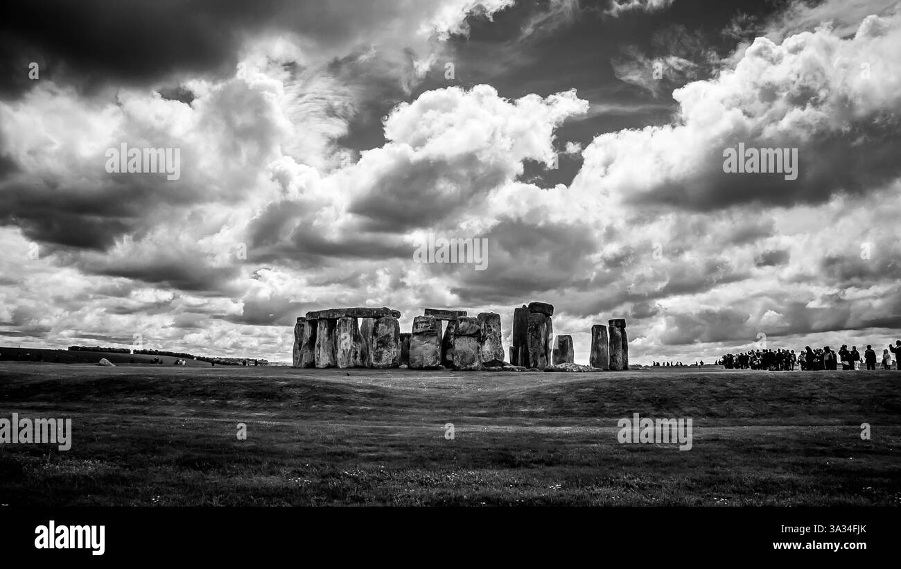 Prehistoric excavation uk Black and White Stock Photos & Images - Alamy