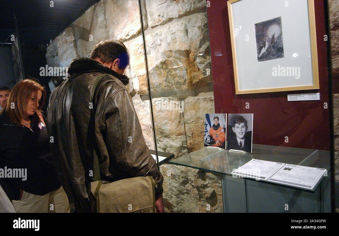 Mar 18, 2004; Jerusalem, ISRAEL; RONA RAMON (L) the widow of Israeli ...
