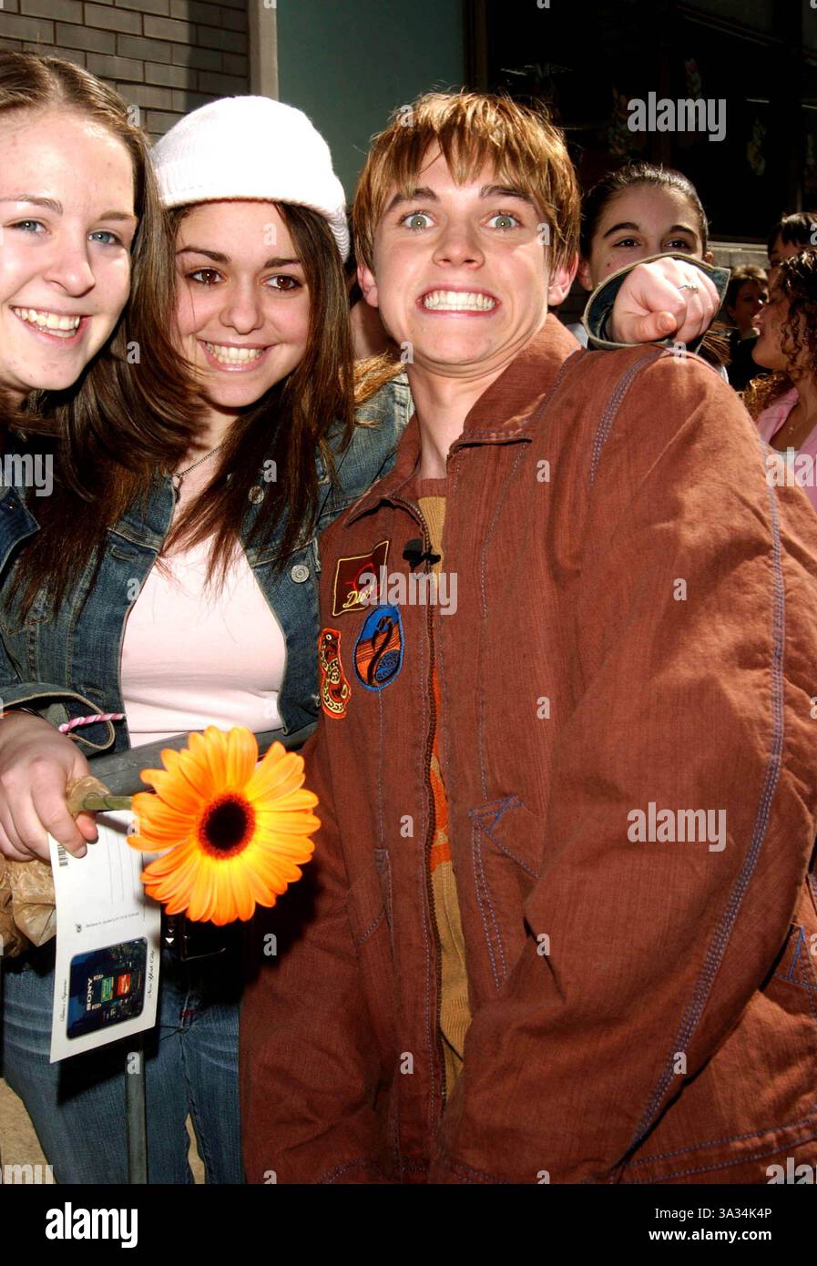 Mar. 28, 2004 - K36332AR.PREMIERE SCREENING OF ''ELLA ENCHANTED'' AT ...